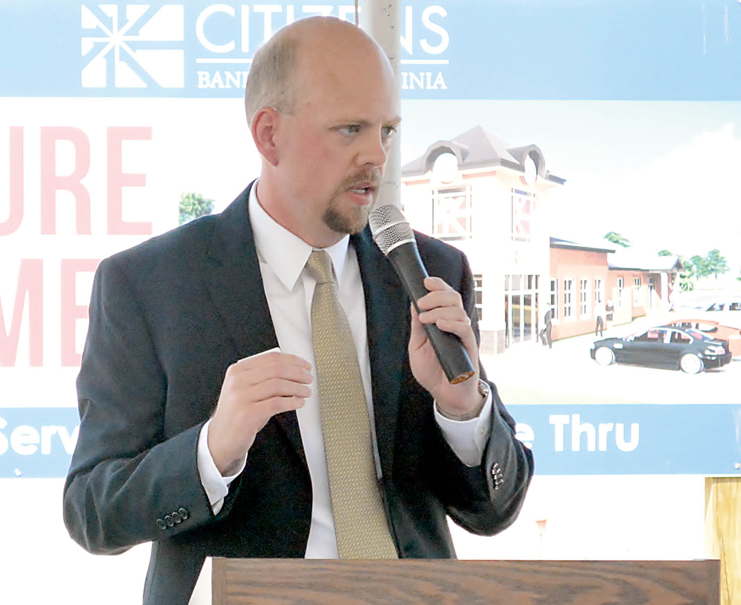 Ground broken for new bank | News, Sports, Jobs - The Intermountain